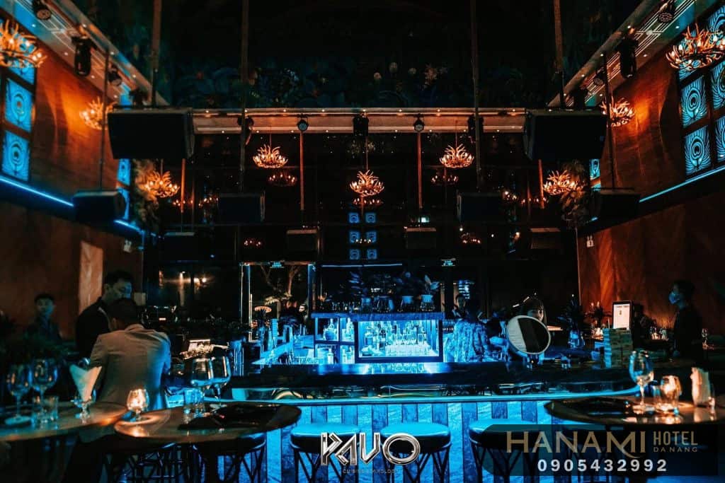 Top 8 Best Bars In Da Nang For Amazing Nightlife - HanamiHotel.Com